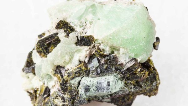 Exploring Prehnite Healing Properties: A Gemstone with Mystical Powers