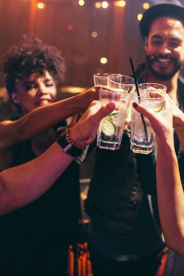 Top 10 Popular Club Drinks: Classic Cocktails, Trendy Mixes, and ...